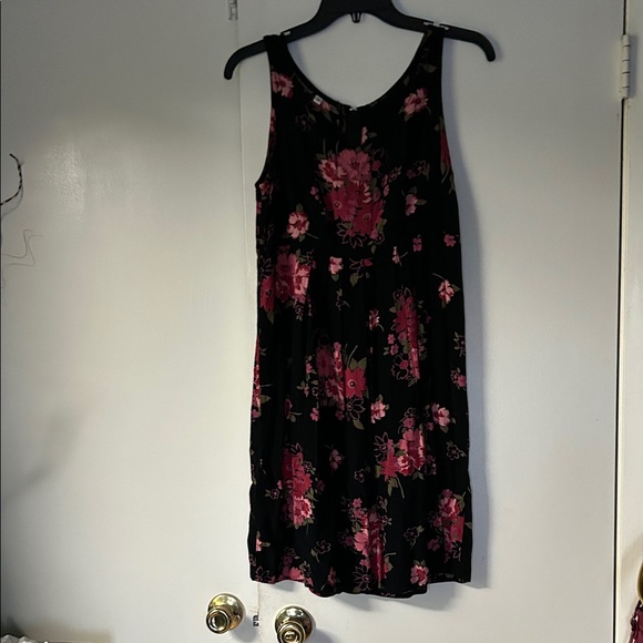 Cinnamon Girl | Dresses | Cinnamon Girl Black And Pink Floral Mini ...